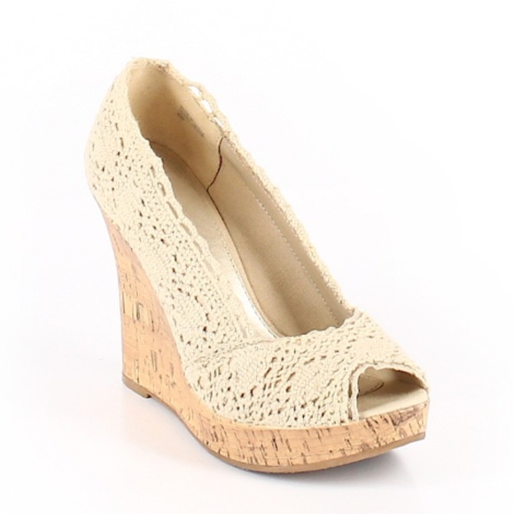 Bakers | Shoes | Bakers Cream And Green Colored Wedges | Poshmark